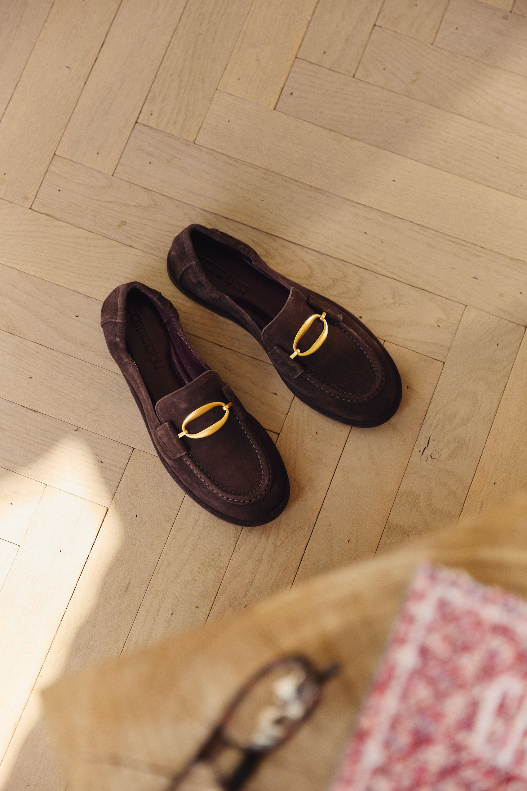 POMME D'OR. Artisan handcrafted shoes Made in Italy since 1975.